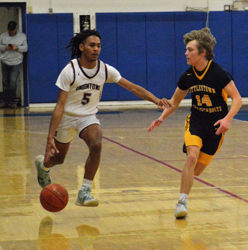 Red Raiders seize control early, charge into elite eight - Herald-Standard